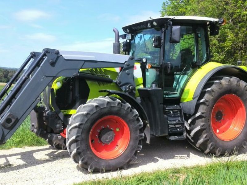 CLAAS Arion 620 CIS Tracteur - technikboerse.com